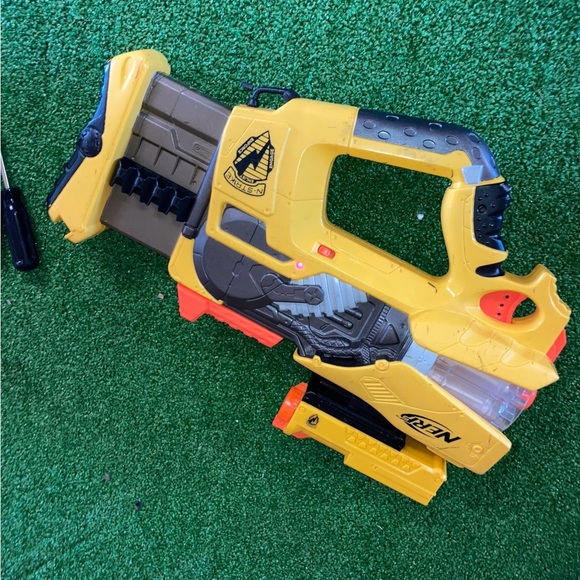 Nerf | Toys | Nerf Nstrike Firefly Rev8 Blaster Dart Gun Lights Up ...